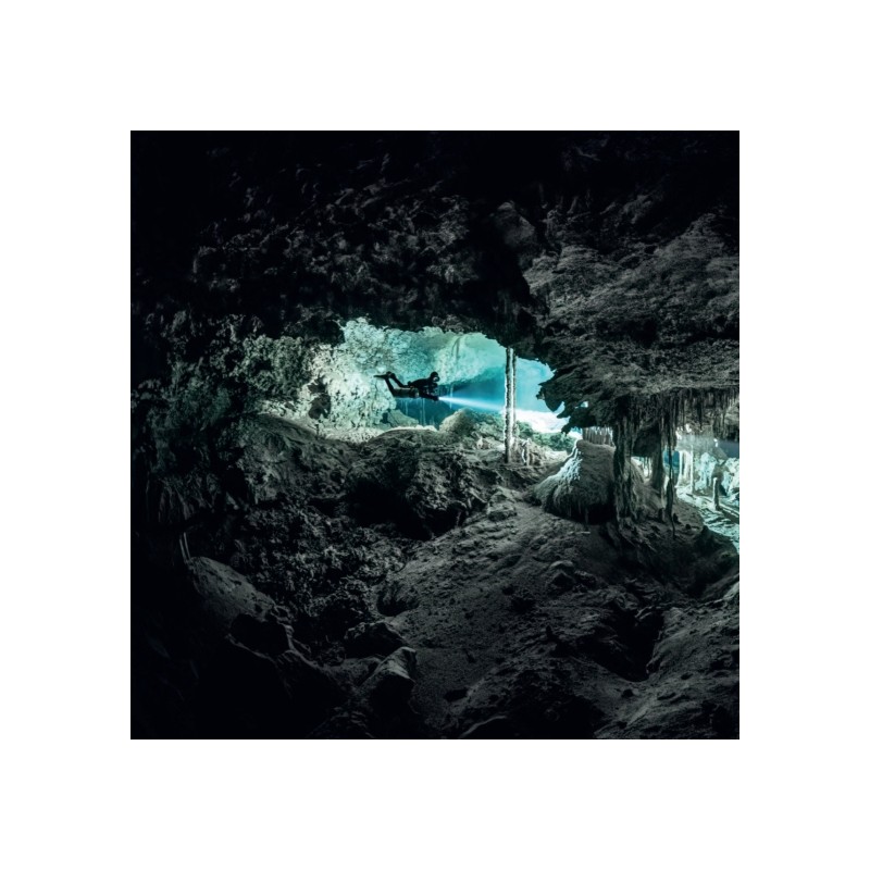 Light in the Underworld: Diving the Mexican Cenotes - Teşvikiye Patika ...