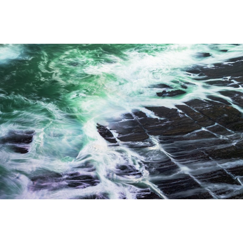 Above the World: Earth Through a Drone's Eye - Teşvikiye Patika Kitabevi