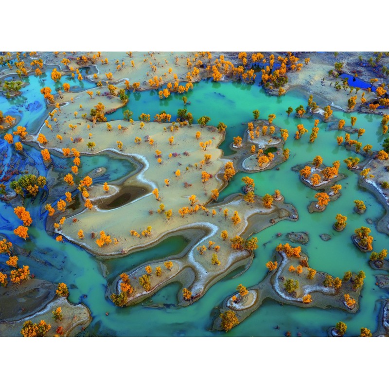 Above the World: Earth Through a Drone's Eye - Teşvikiye Patika Kitabevi